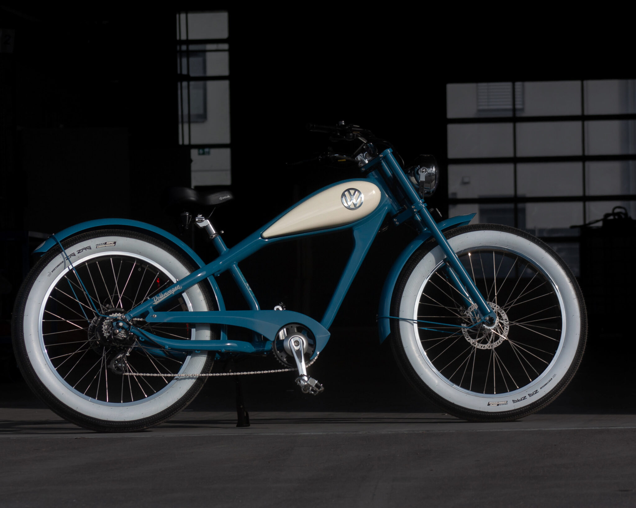 Volkswagen Bulli Bike MC E Bike Offiziell Lizenziertes Produkt Volkswagen Bulli Bike MC E Bike Offiziell Lizenziertes Produkt